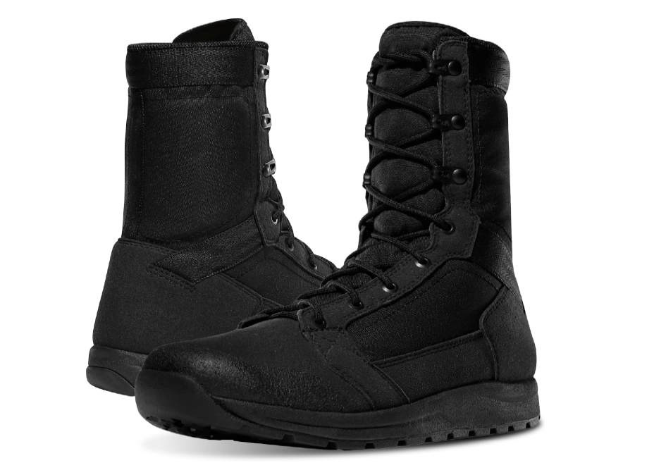 9 Best Tactical Boots for Wide Feet - Survival Moran